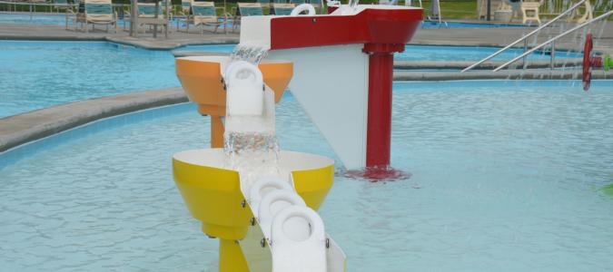 Wadsworth Grizzly Outdoor Pool | YMCA Akron